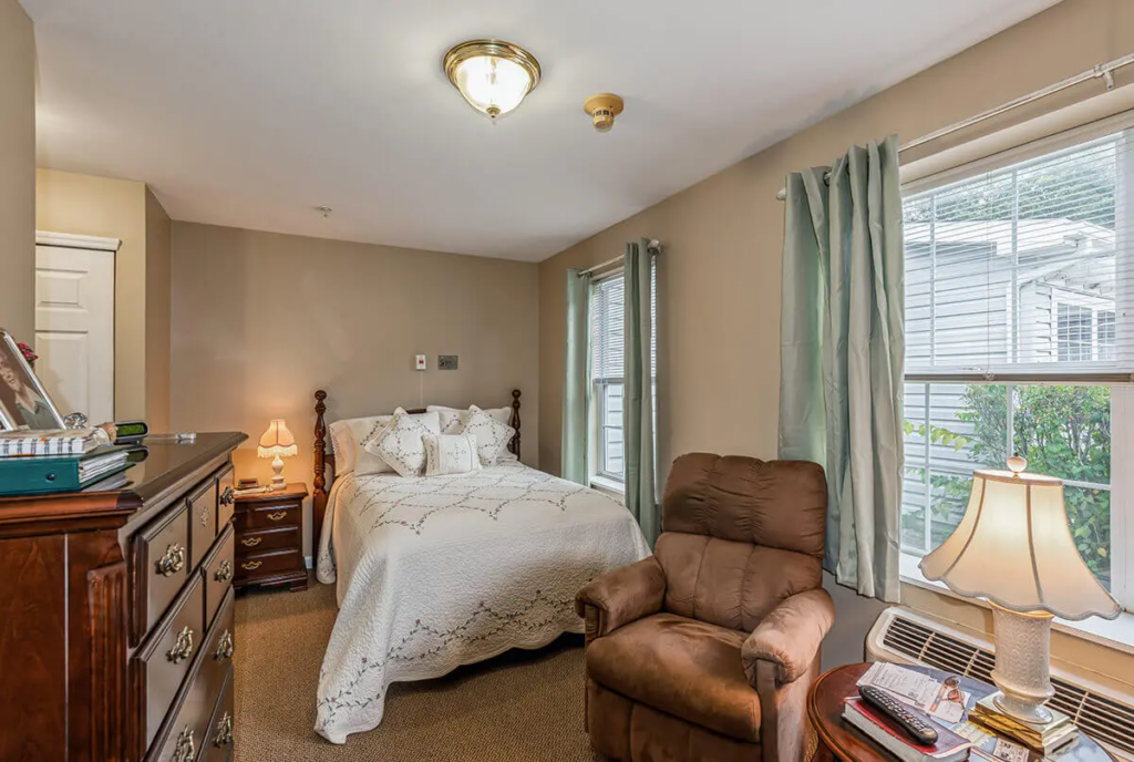 The Addison of Somers Place: Senior Living in Egg Harbor Township, NJ